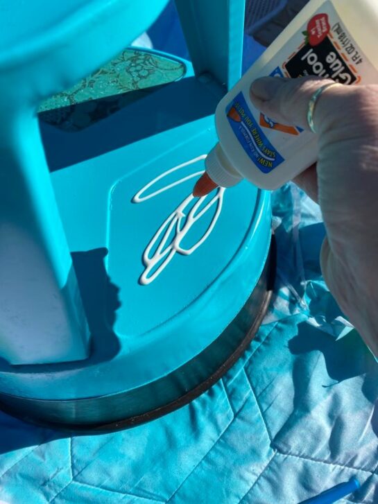 How to Upcycle a Vintage Metal Library Stool - Shop at Blu