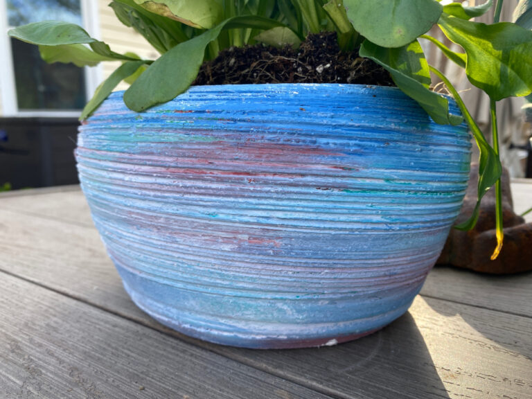 Upcycle Your Garden Pots With Paint - Shop at Blu