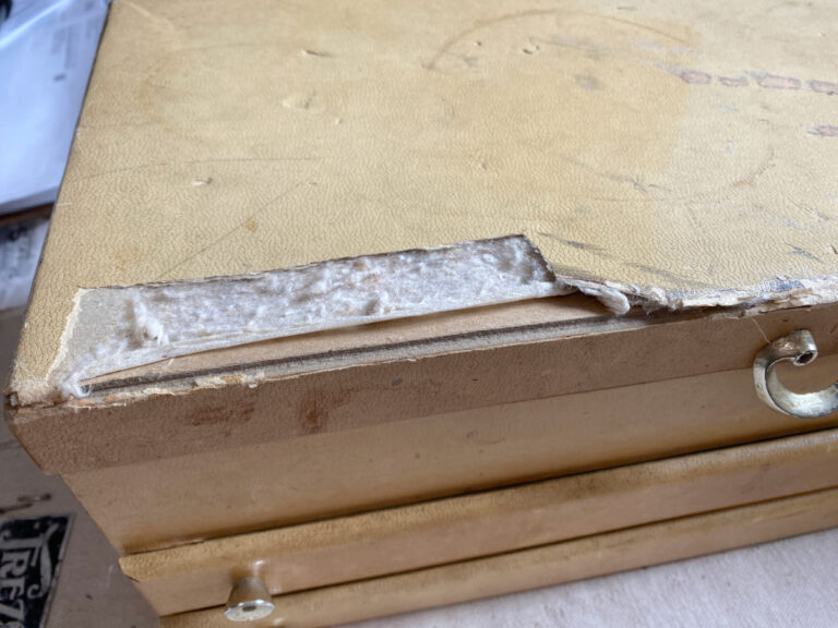 Mom's Vintage Jewelry Box Makeover - Shop at Blu
